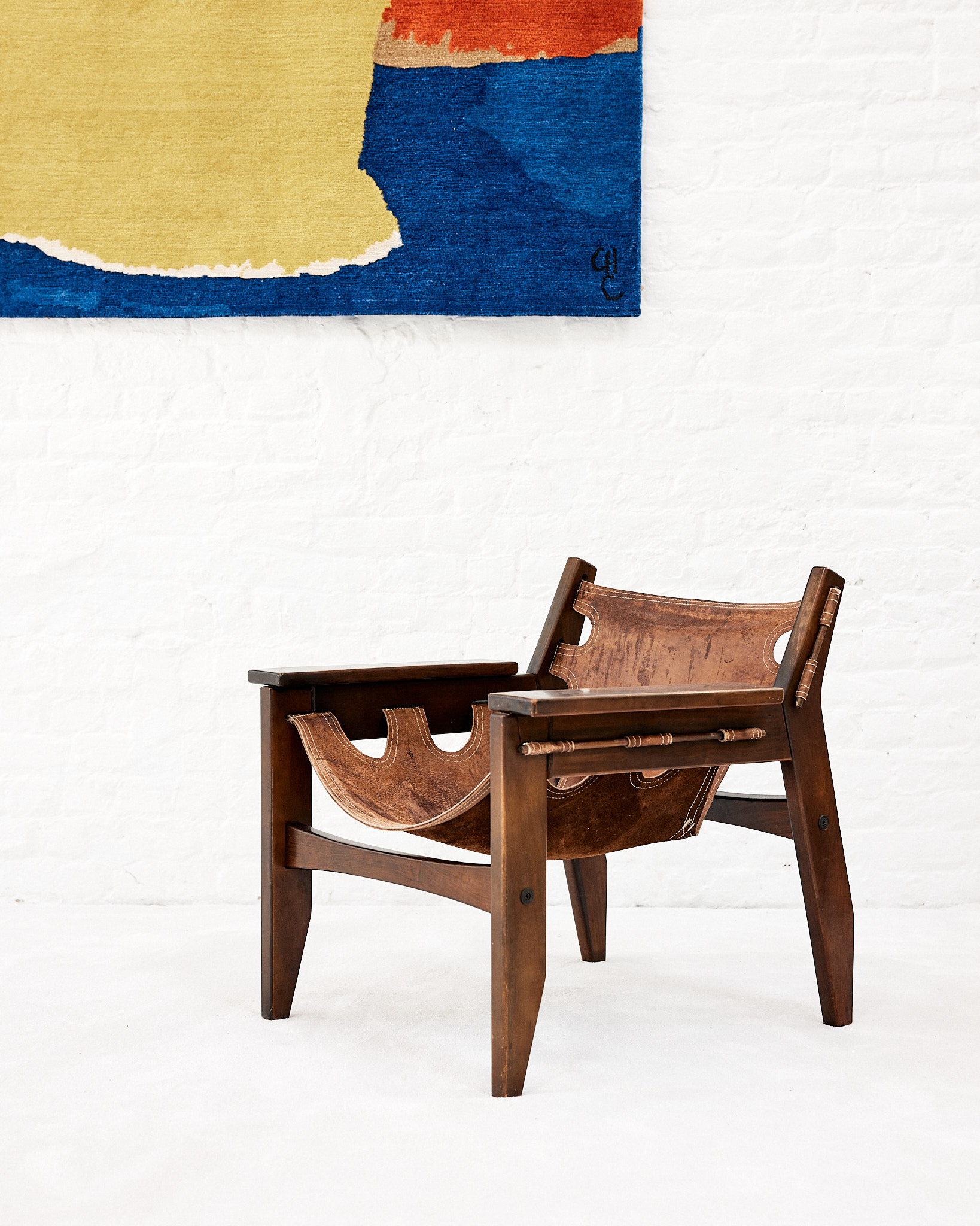 “KILIN” LOUNGE CHAIR — Leonet Hoang